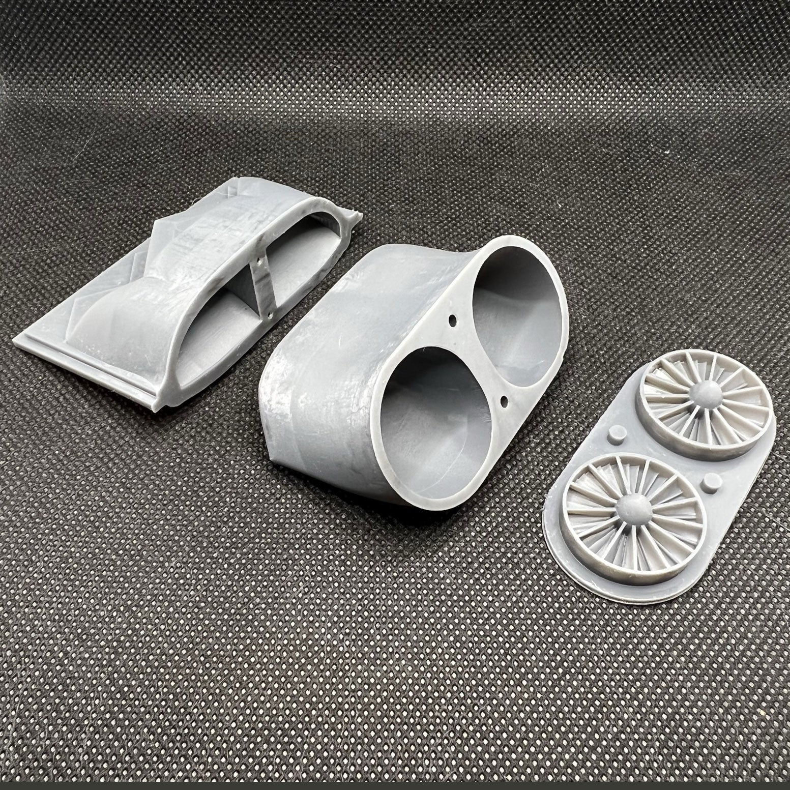 1:48 B-2A Spirit – Titan Model Kits